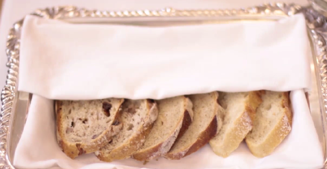Canape And Silver Service Of Bread In Restaurants - Hotels