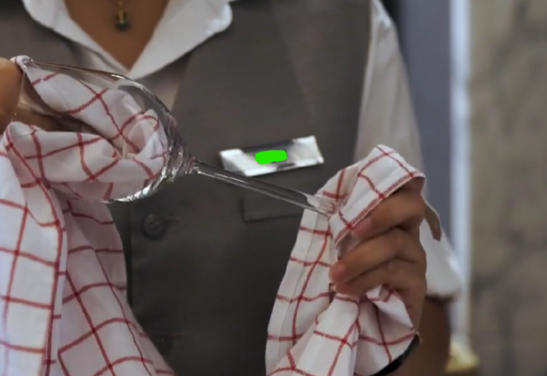 5 Steps To Steaming And Polishing Glassware - Hotels